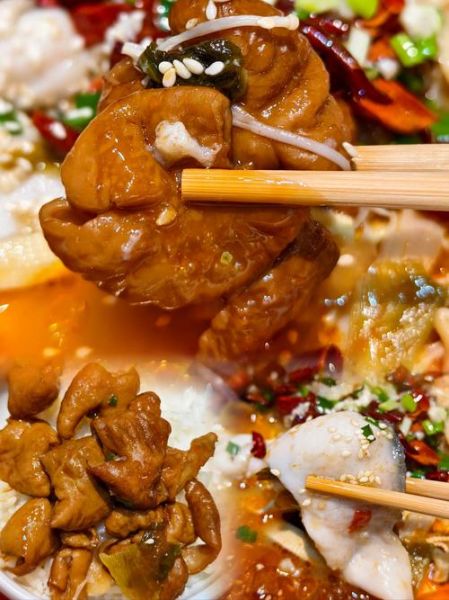 肥肠鱼正宗做法_家庭版详细步骤-第2张图片-山城妙识 肥肠鱼正宗做法_家庭版详细步骤-第2张图片-山城妙识