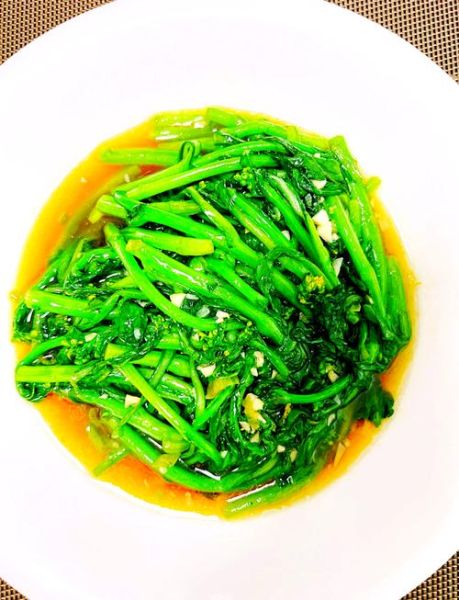 炒菜心怎么炒好吃_炒菜心需要焯水吗-第1张图片-山城妙识 炒菜心怎么炒好吃_炒菜心需要焯水吗-第1张图片-山城妙识