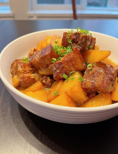 五花肉烧土豆怎么做_五花肉烧土豆需要焯水吗-第3张图片-山城妙识 五花肉烧土豆怎么做_五花肉烧土豆需要焯水吗-第3张图片-山城妙识