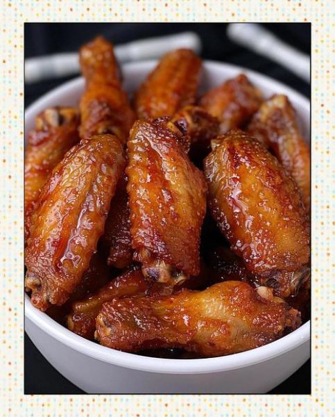 香酥鸡翅怎么做_香酥鸡翅腌制多久-第1张图片-山城妙识 香酥鸡翅怎么做_香酥鸡翅腌制多久-第1张图片-山城妙识