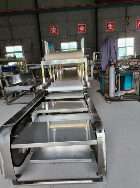 手工凉皮机器多少钱一台_家用小型凉皮机哪款好-第2张图片-山城妙识 手工凉皮机器多少钱一台_家用小型凉皮机哪款好-第2张图片-山城妙识