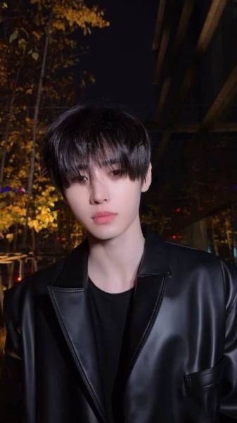 草莓牛奶味的haru是谁_草莓牛奶味的haru微博日常分享-第1张图片-山城妙识