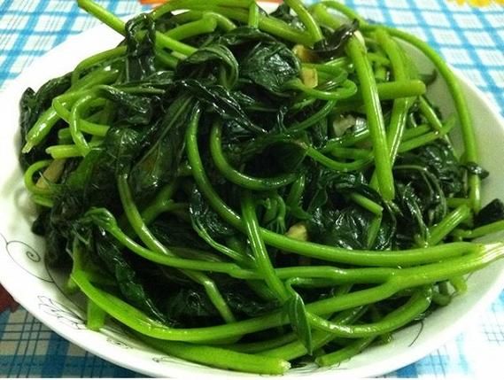 山芋藤怎么炒好吃_山芋藤要焯水吗-第1张图片-山城妙识