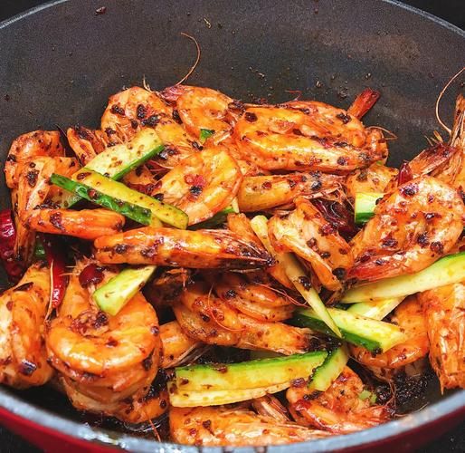 家常香辣虾火锅怎么做_香辣虾火锅底料怎么调-第3张图片-山城妙识 家常香辣虾火锅怎么做_香辣虾火锅底料怎么调-第3张图片-山城妙识