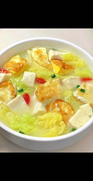 素白菜豆腐汤怎么做_素白菜豆腐汤家常做法-第1张图片-山城妙识