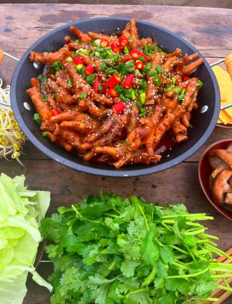 干锅鸡爪怎么做_干锅鸡爪的家常做法步骤-第1张图片-山城妙识 干锅鸡爪怎么做_干锅鸡爪的家常做法步骤-第1张图片-山城妙识