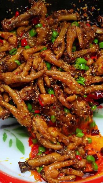 干锅鸡爪怎么做_干锅鸡爪的家常做法步骤-第3张图片-山城妙识 干锅鸡爪怎么做_干锅鸡爪的家常做法步骤-第3张图片-山城妙识