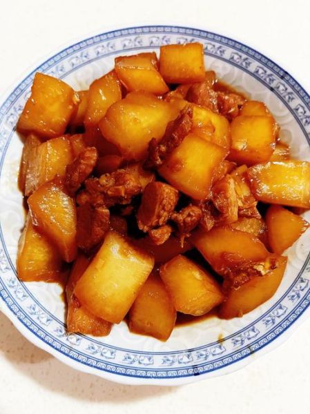 红烧萝卜怎么做_红烧萝卜用哪种萝卜最好-第1张图片-山城妙识