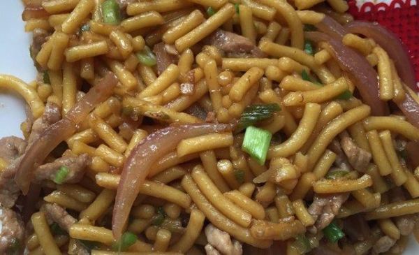 炒叉子怎么做_炒叉子用什么面-第1张图片-山城妙识 炒叉子怎么做_炒叉子用什么面-第1张图片-山城妙识