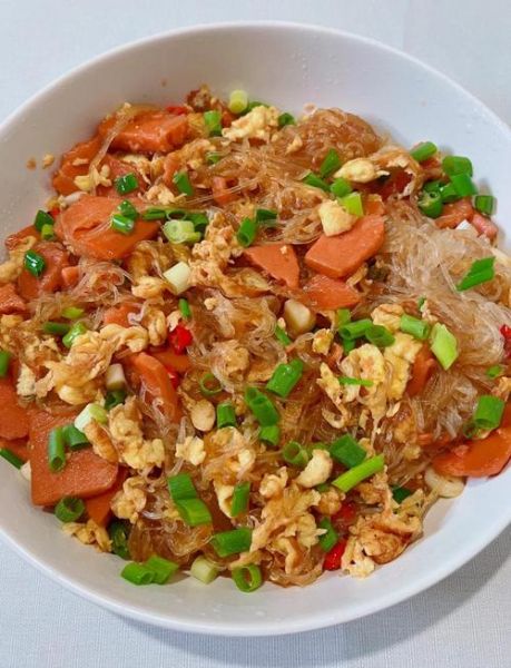 鸡蛋炒粉条怎么炒不粘锅_鸡蛋炒粉条的家常做法-第1张图片-山城妙识 鸡蛋炒粉条怎么炒不粘锅_鸡蛋炒粉条的家常做法-第1张图片-山城妙识