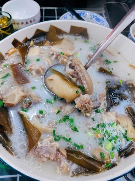 猪蹄海带汤怎么做_猪蹄海带汤的做法步骤-第2张图片-山城妙识 猪蹄海带汤怎么做_猪蹄海带汤的做法步骤-第2张图片-山城妙识