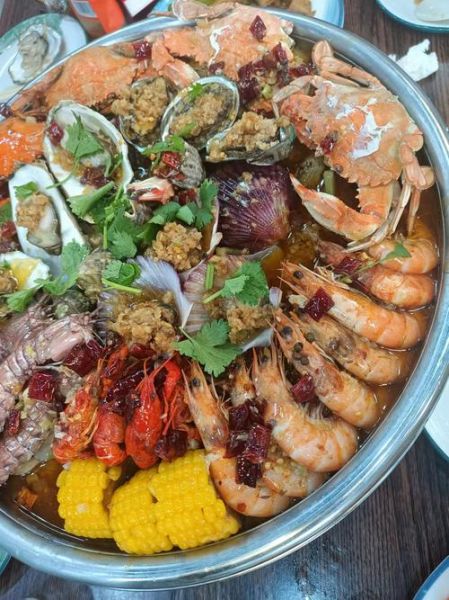 海鲜大咖拼盘怎么做_家庭版海鲜大咖拼盘做法-第1张图片-山城妙识 海鲜大咖拼盘怎么做_家庭版海鲜大咖拼盘做法-第1张图片-山城妙识