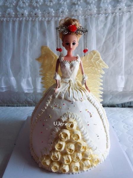 芭比娃娃蛋糕怎么做_芭比娃娃蛋糕多少钱-第1张图片-山城妙识 芭比娃娃蛋糕怎么做_芭比娃娃蛋糕多少钱-第1张图片-山城妙识