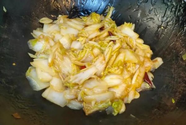 醋溜白菜的汁怎么调_醋溜白菜汁比例是多少-第3张图片-山城妙识 醋溜白菜的汁怎么调_醋溜白菜汁比例是多少-第3张图片-山城妙识
