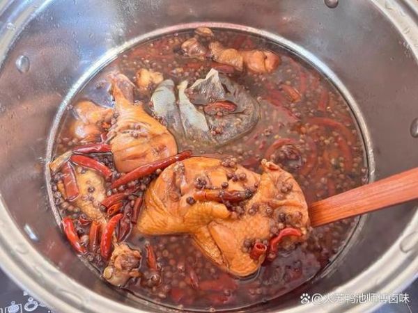 老卤水对身体有害吗_老卤水反复使用有哪些风险-第1张图片-山城妙识