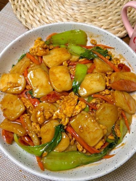 切片年糕怎么炒不粘锅_年糕片炒多久才软糯-第1张图片-山城妙识