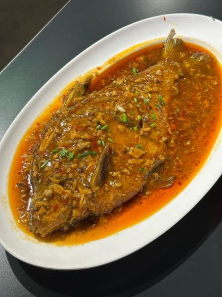 红烧武昌鱼怎么做好吃_武昌鱼红烧技巧-第1张图片-山城妙识