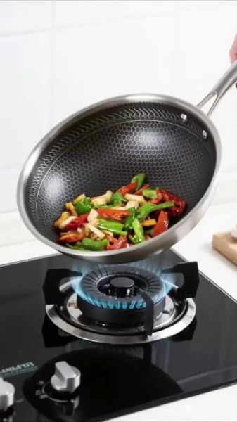 怎么炒菜不粘锅_炒菜用什么锅最好-第1张图片-山城妙识 怎么炒菜不粘锅_炒菜用什么锅最好-第1张图片-山城妙识