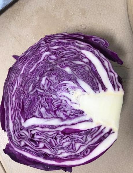 紫甘蓝做沙拉要焯水吗_紫甘蓝生吃安全吗-第1张图片-山城妙识 紫甘蓝做沙拉要焯水吗_紫甘蓝生吃安全吗-第1张图片-山城妙识