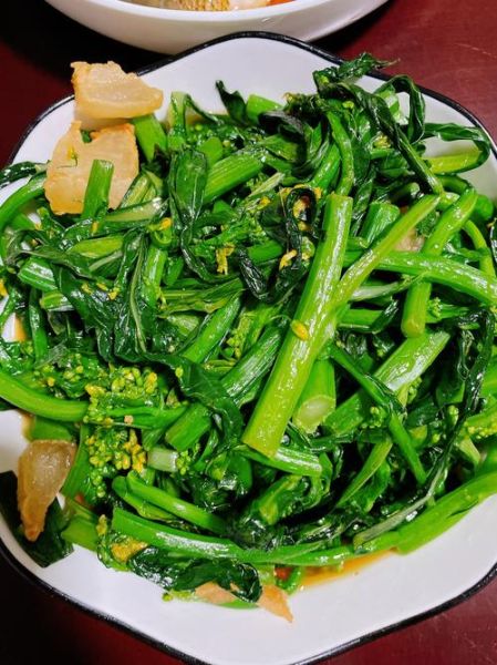 酒店炒广东菜心怎么做_酒店菜心为什么那么绿-第2张图片-山城妙识 酒店炒广东菜心怎么做_酒店菜心为什么那么绿-第2张图片-山城妙识