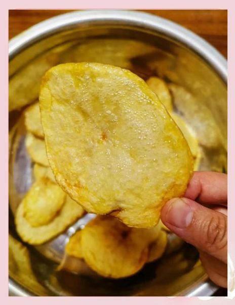 炸土豆薯片怎么做_薯片不软脆的秘诀-第1张图片-山城妙识