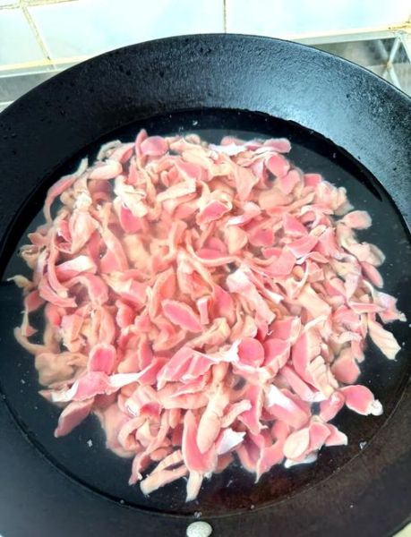 青椒炒鸡胗怎么炒才脆嫩_青椒炒鸡胗焯水几分钟-第3张图片-山城妙识 青椒炒鸡胗怎么炒才脆嫩_青椒炒鸡胗焯水几分钟-第3张图片-山城妙识