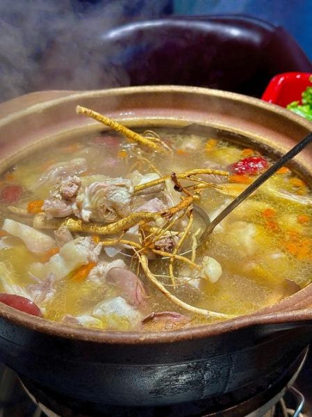 五指毛桃煲鸡汤的功效_适合什么人喝-第2张图片-山城妙识 五指毛桃煲鸡汤的功效_适合什么人喝-第2张图片-山城妙识