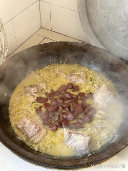 东北农村杀猪菜怎么做_正宗杀猪菜需要哪些食材-第3张图片-山城妙识 东北农村杀猪菜怎么做_正宗杀猪菜需要哪些食材-第3张图片-山城妙识