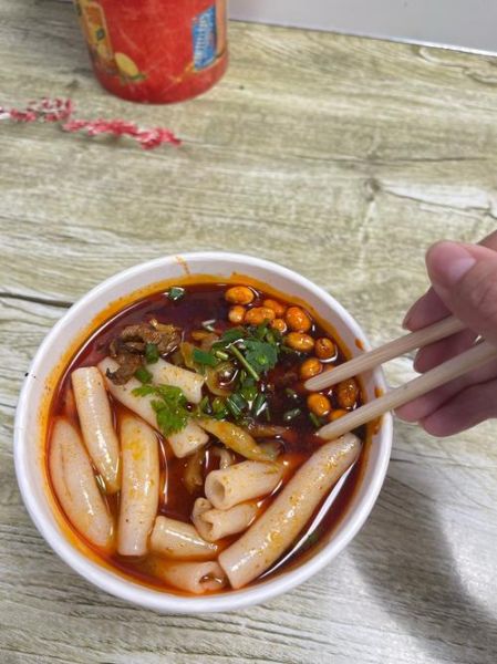 家常水煮通心粉怎么做_通心粉煮多久才软-第1张图片-山城妙识