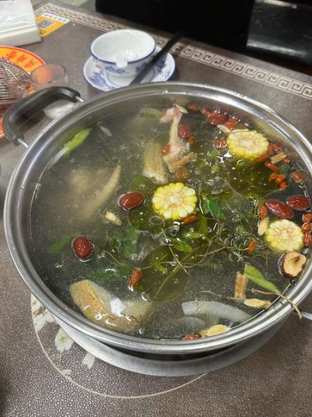 药膳鸡火锅底料怎么做_正宗配方比例-第3张图片-山城妙识 药膳鸡火锅底料怎么做_正宗配方比例-第3张图片-山城妙识