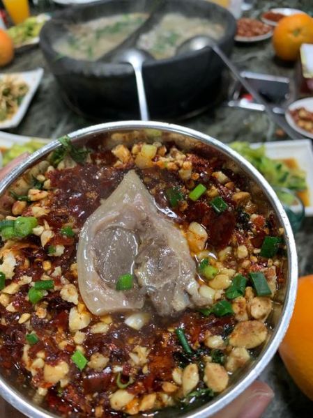 狗肉火锅的做法_狗肉火锅配菜有哪些-第2张图片-山城妙识 狗肉火锅的做法_狗肉火锅配菜有哪些-第2张图片-山城妙识