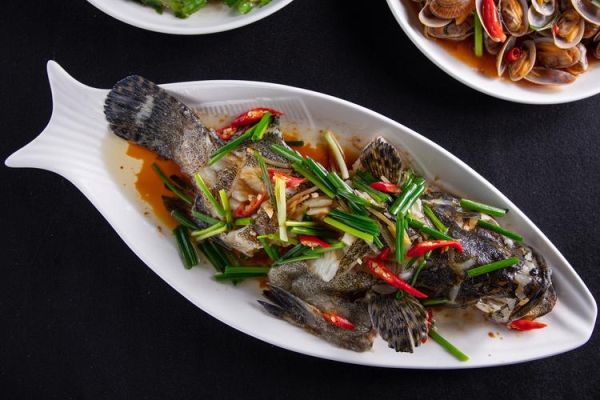 清蒸石斑鱼是哪个地方的菜_石斑鱼清蒸做法起源地-第2张图片-山城妙识