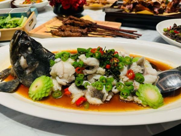 清蒸石斑鱼是哪个地方的菜_石斑鱼清蒸做法起源地-第3张图片-山城妙识