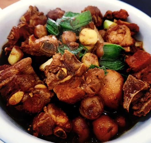 蚕豆怎么做好吃_蚕豆的家常做法大全-第1张图片-山城妙识