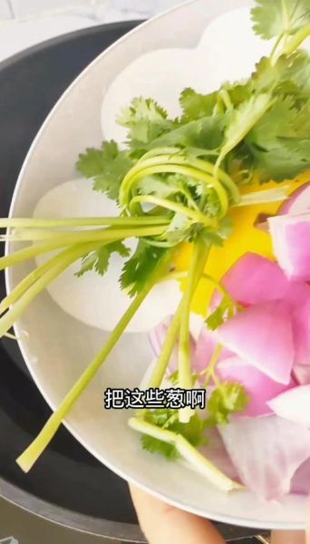 腌制咸蒜的正确方法_咸蒜腌制多久可以吃-第1张图片-山城妙识