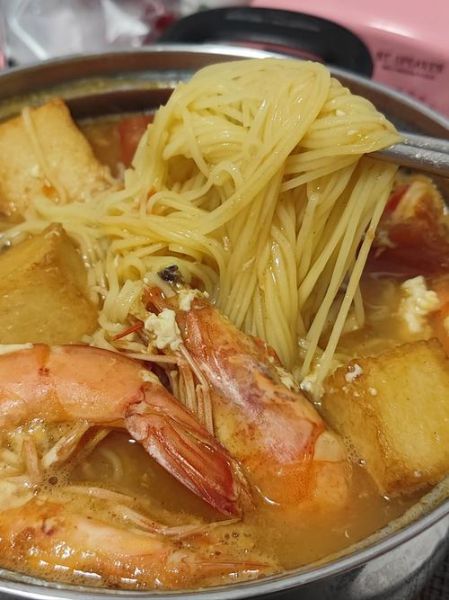 咖喱虾汤怎么做_咖喱虾汤的家常做法-第1张图片-山城妙识 咖喱虾汤怎么做_咖喱虾汤的家常做法-第1张图片-山城妙识