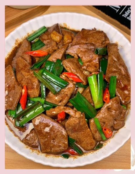 家常猪肝怎么做不腥又嫩_猪肝焯水还是直接炒-第1张图片-山城妙识 家常猪肝怎么做不腥又嫩_猪肝焯水还是直接炒-第1张图片-山城妙识