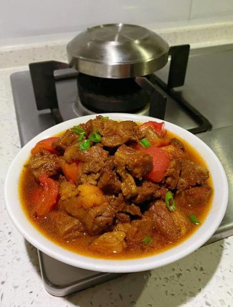 西红柿炖牛肉怎么做好吃_西红柿炖牛肉的窍门-第2张图片-山城妙识