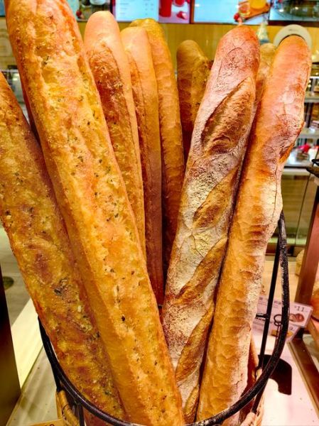 法式面包棍怎么吃_法棍经典吃法大全-第1张图片-山城妙识 法式面包棍怎么吃_法棍经典吃法大全-第1张图片-山城妙识