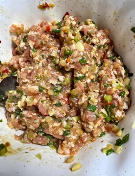 春卷皮怎么做_春卷炸多久才酥脆-第1张图片-山城妙识 春卷皮怎么做_春卷炸多久才酥脆-第1张图片-山城妙识