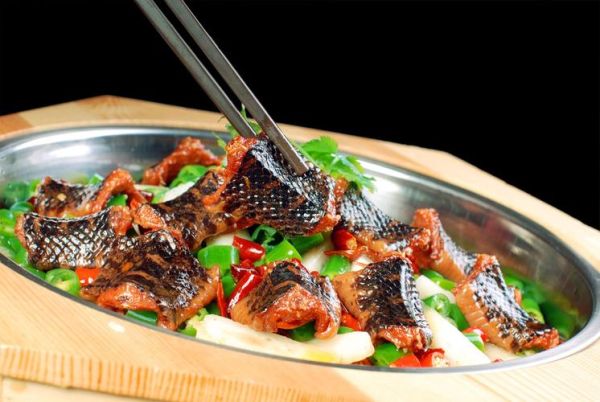 红烧蛇肉怎么做好吃_红烧蛇肉的家常做法-第2张图片-山城妙识 红烧蛇肉怎么做好吃_红烧蛇肉的家常做法-第2张图片-山城妙识