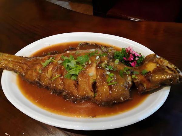 红烧鲽鱼怎么做才入味_红烧鲽鱼的家常做法-第2张图片-山城妙识