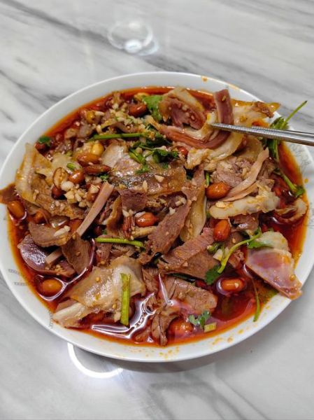 夫妻肺片用什么肉_夫妻肺片有肺吗-第1张图片-山城妙识