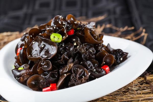 芥末油木耳怎么做_芥末油木耳凉拌技巧-第1张图片-山城妙识