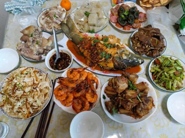 春节吃什么传统食品_春节传统美食有哪些-第3张图片-山城妙识 春节吃什么传统食品_春节传统美食有哪些-第3张图片-山城妙识