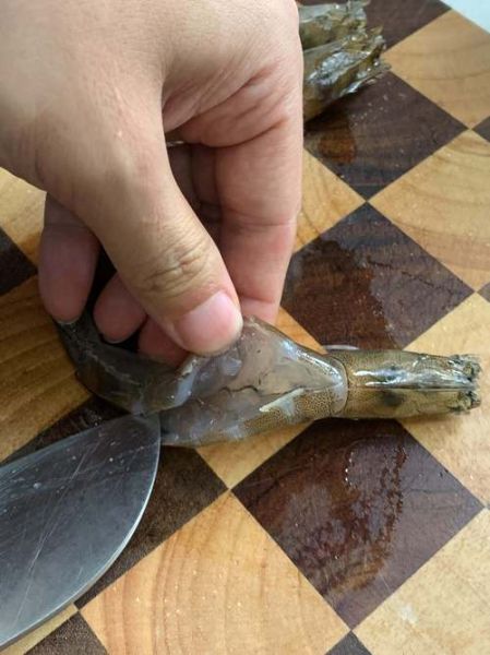 基围虾怎么洗才干净_基围虾清洗的正确方法-第2张图片-山城妙识 基围虾怎么洗才干净_基围虾清洗的正确方法-第2张图片-山城妙识