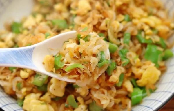 尖椒虾皮炒鸡蛋怎么做_尖椒虾皮炒鸡蛋热量高吗-第1张图片-山城妙识 尖椒虾皮炒鸡蛋怎么做_尖椒虾皮炒鸡蛋热量高吗-第1张图片-山城妙识