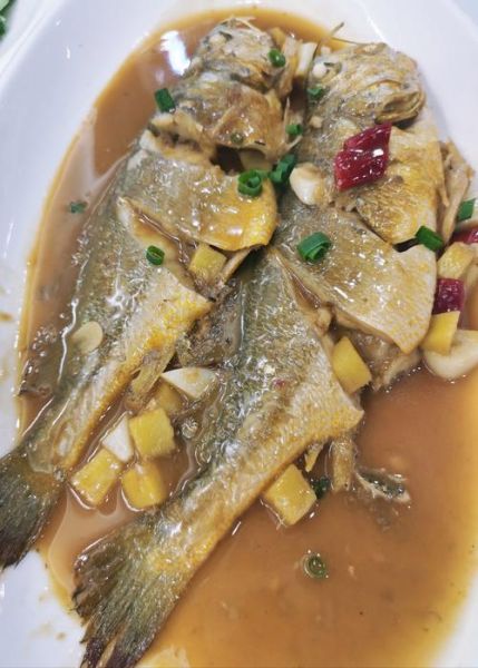 红烧黄鱼怎么烧_红烧黄鱼家常做法-第2张图片-山城妙识