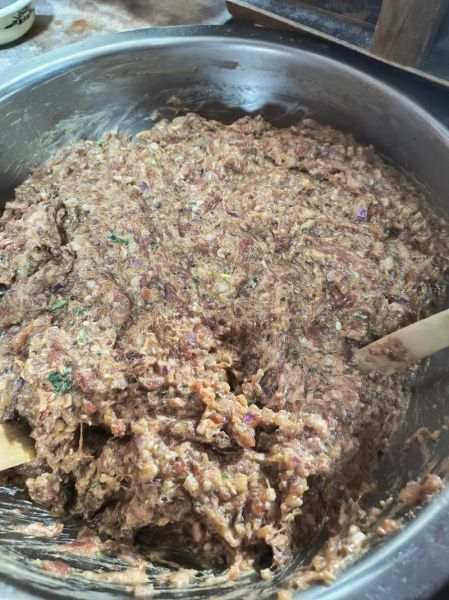 羊肉洋葱馅饺子怎么做_羊肉饺子馅怎么调不膻-第1张图片-山城妙识