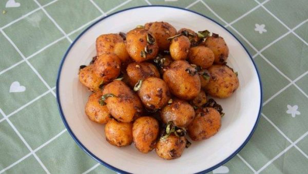 酱香小土豆怎么做好吃_酱香小土豆的家常做法窍门-第3张图片-山城妙识